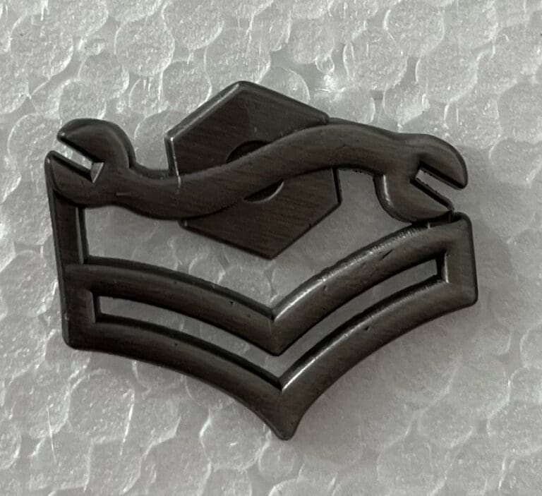 SEABEE RATING LAPEL PINS | The Navy Mustang Store